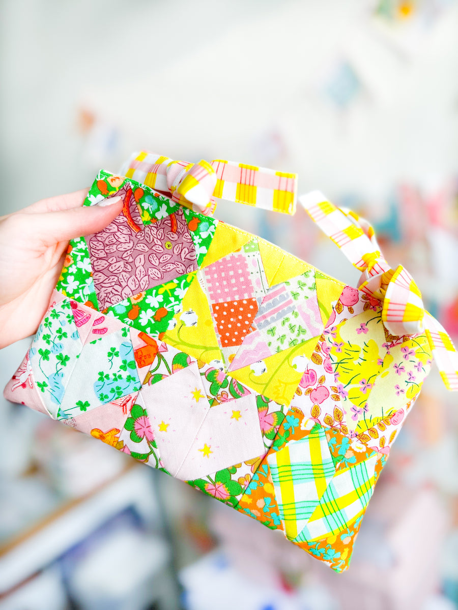 Bow Pouch Tutorial – Lizataylorhandmade